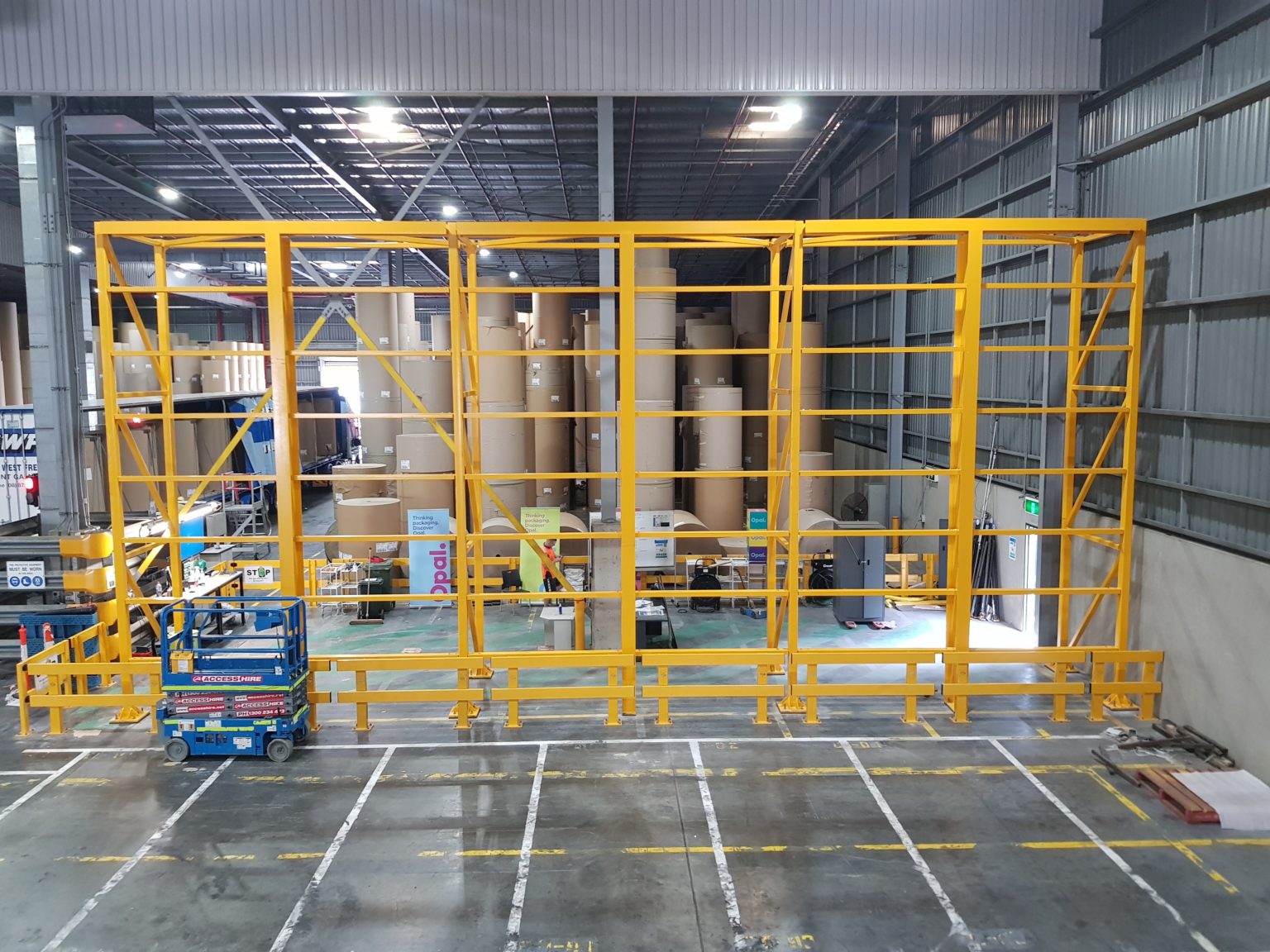 Verge Hy-WALL BARRIER - Verge Safety Barriers